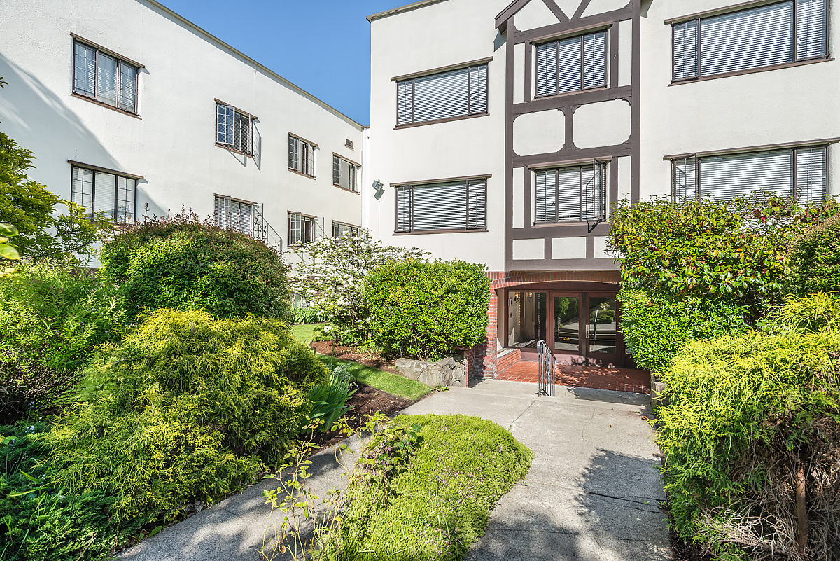 1013 Vancouver Street | Apartments in Victoria | Devon Properties