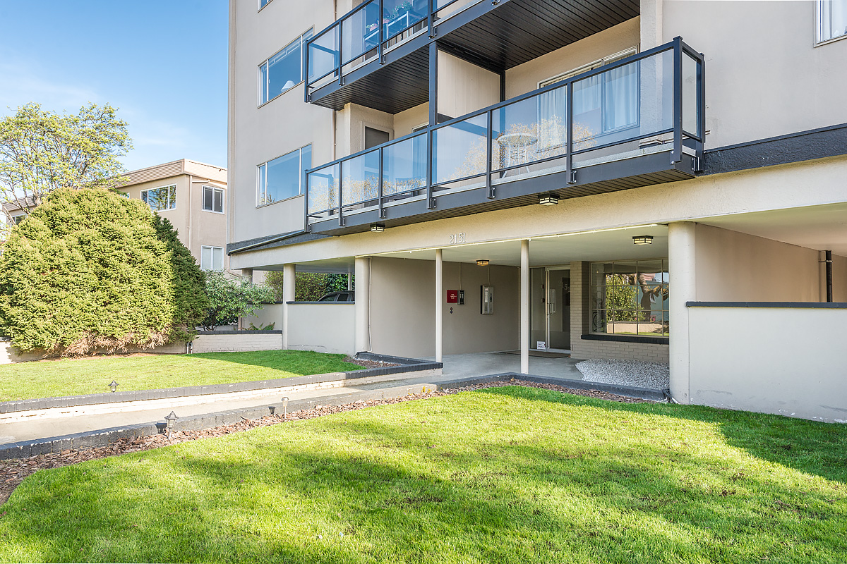 2151 Haultain Street | Apartments in Victoria | Devon Properties
