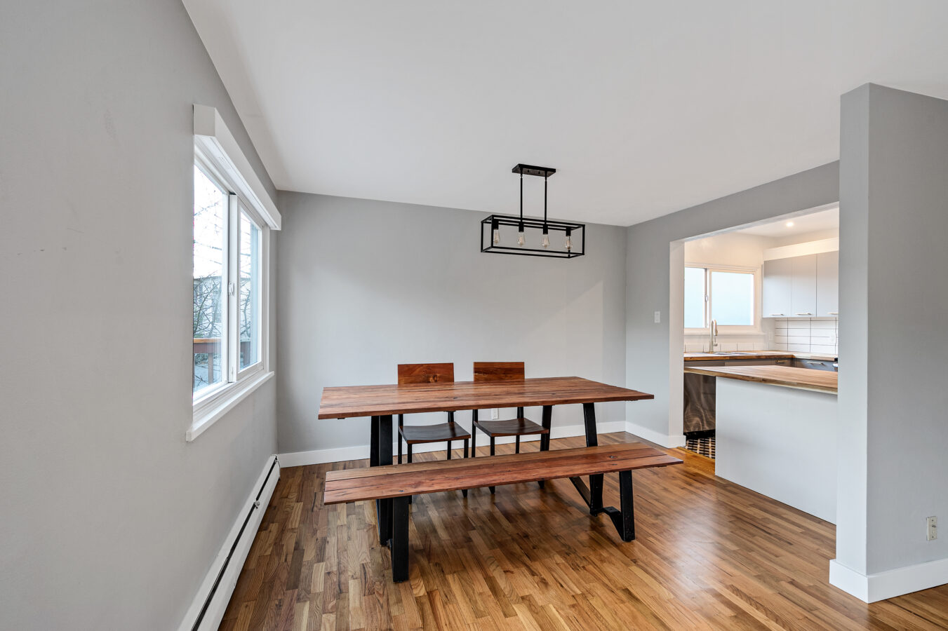 Juniper Flats - Devon Properties