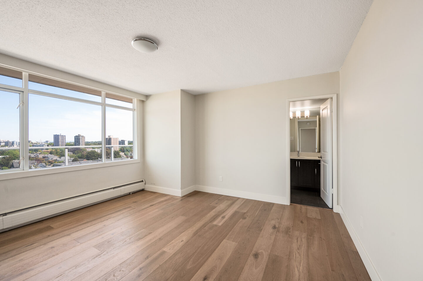 450 Dallas Road | Apartments in Victoria | Devon Properties