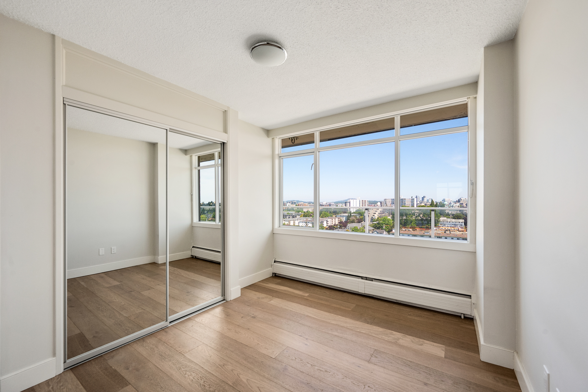 450 Dallas Road | Apartments in Victoria | Devon Properties