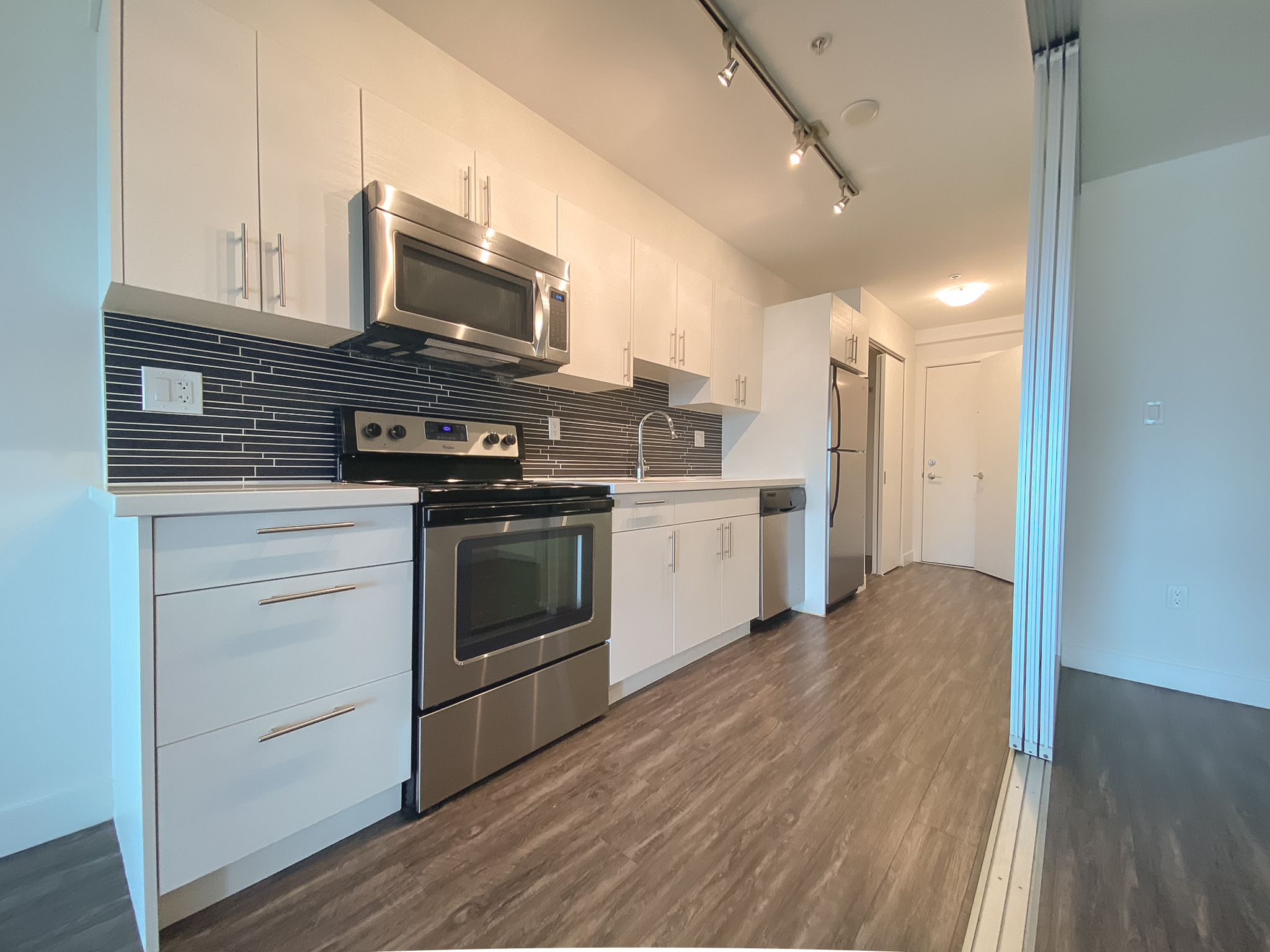 Sunrise Heights Apartments - Devon Properties