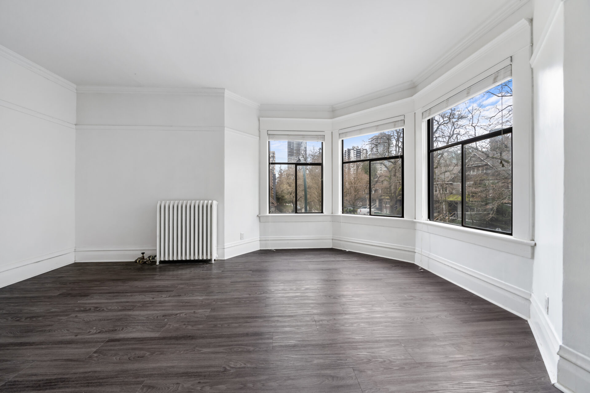 1606 Nelson Street | Apartments in Vancouver | Devon Properties